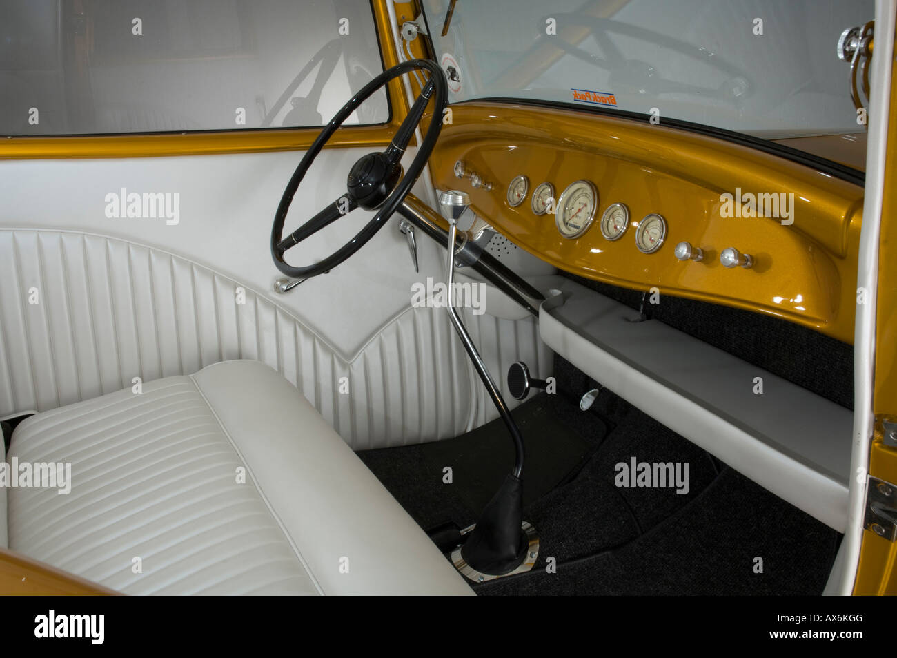 1932 Ford Model B Custom Car Stock Photo - Alamy