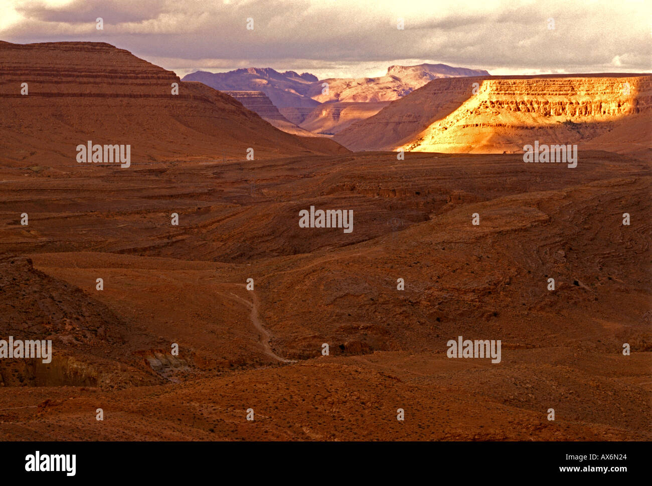 Ziz gorge hi-res stock photography and images - Alamy