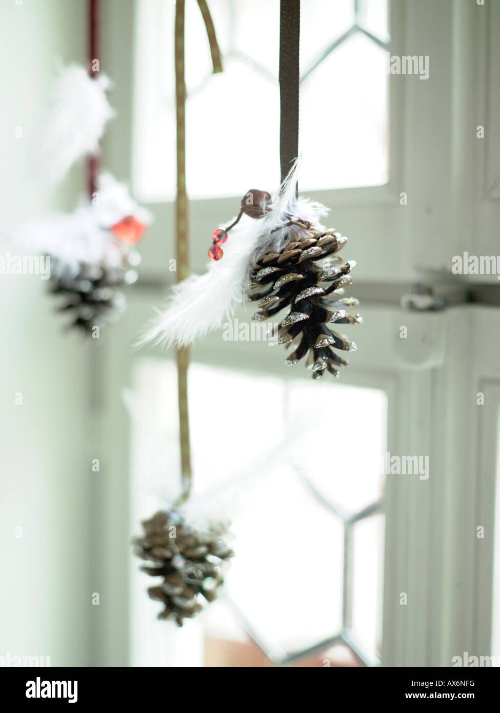 White photographs hanging hi-res stock photography and images - Alamy