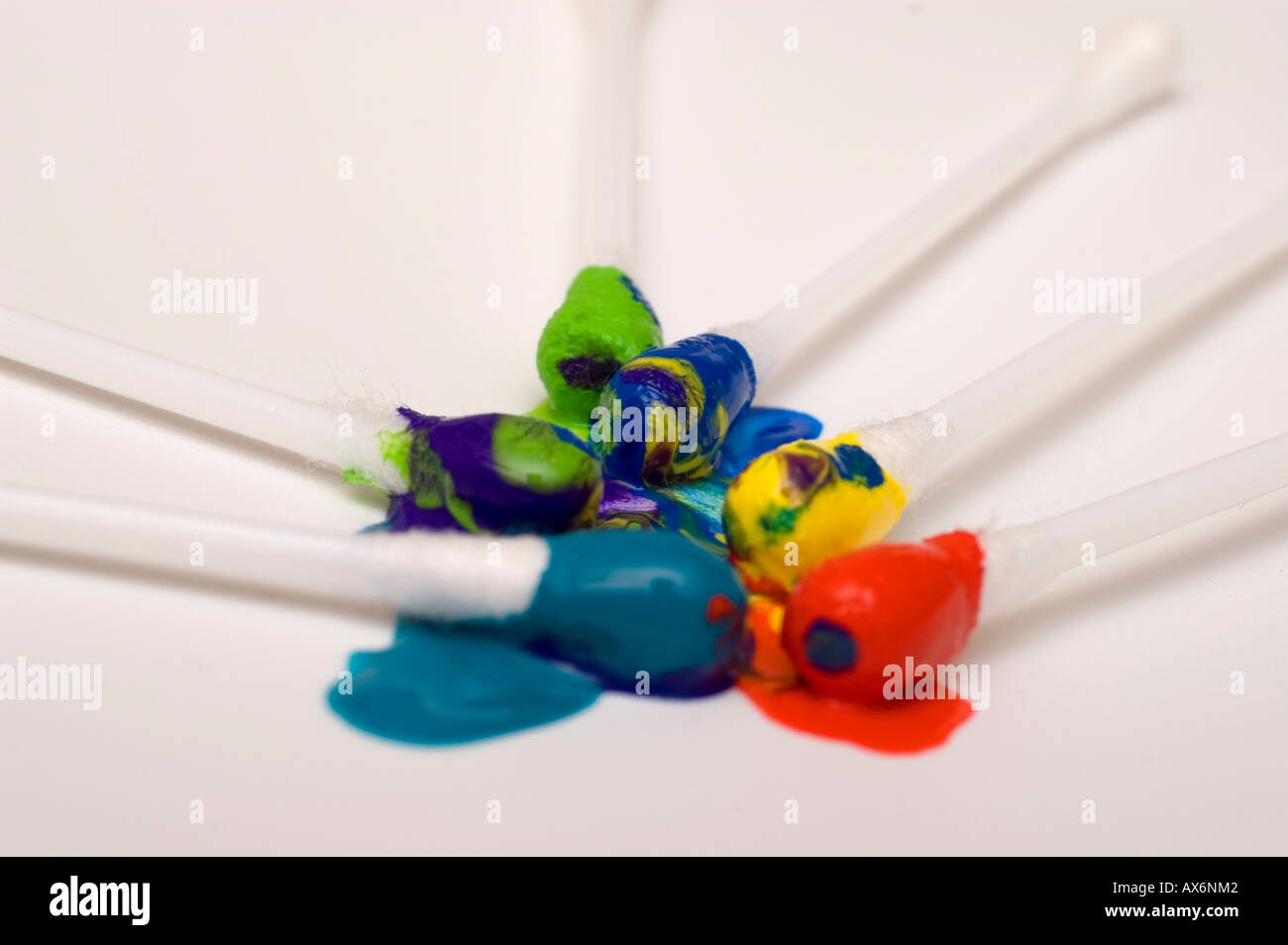 Red q tip hi-res stock photography and images - Alamy