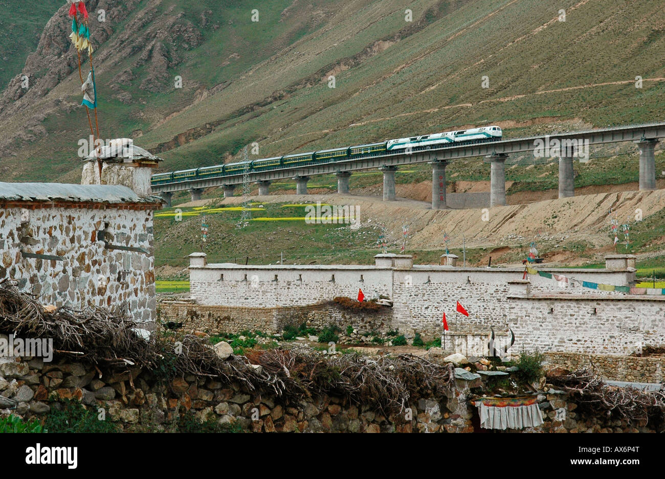 Tibetan train hi-res stock photography and images - Alamy