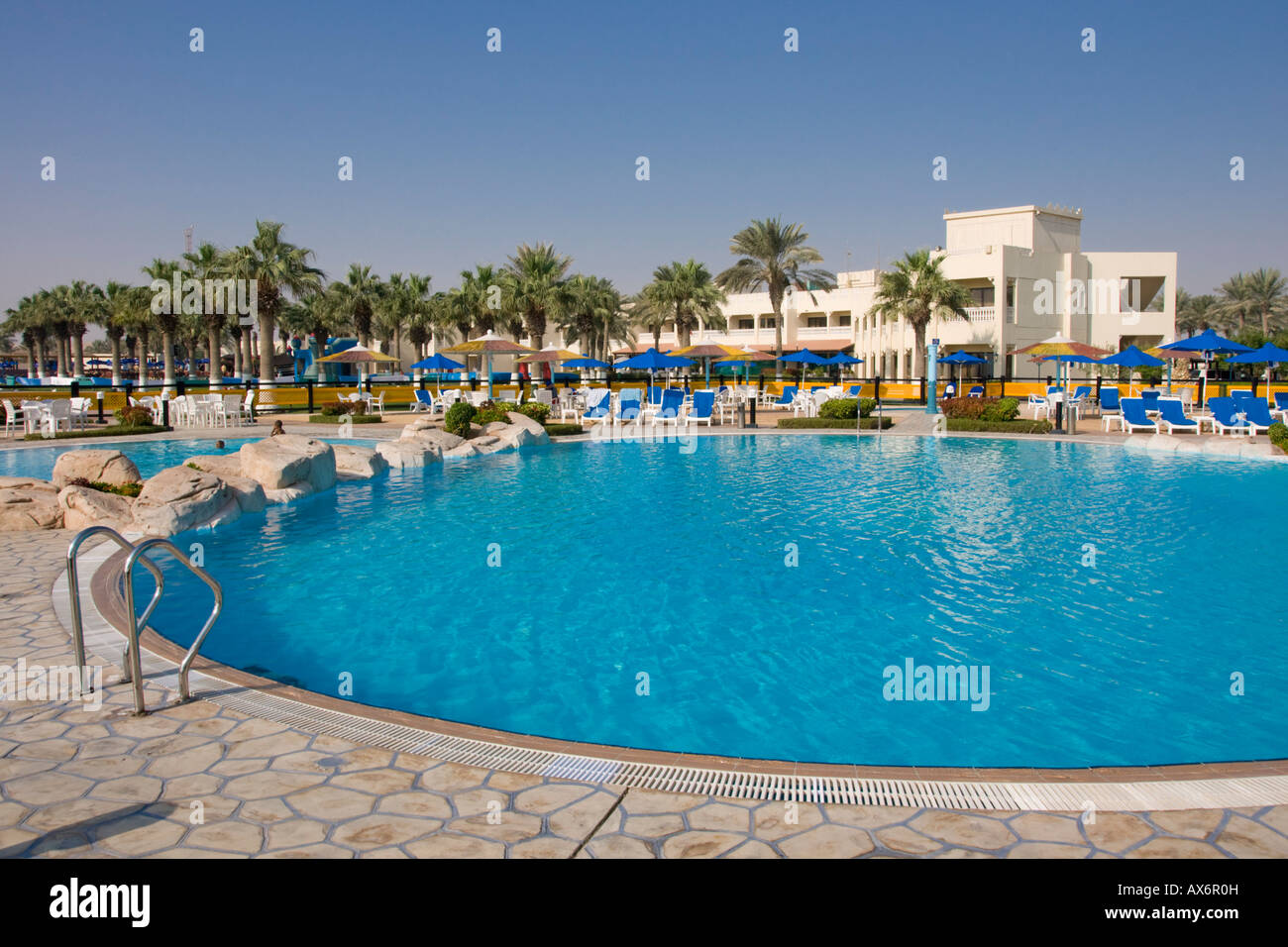 Swimming pool in tourist resort, Sealine Beach Resort, Mesaieed, Qatar ...