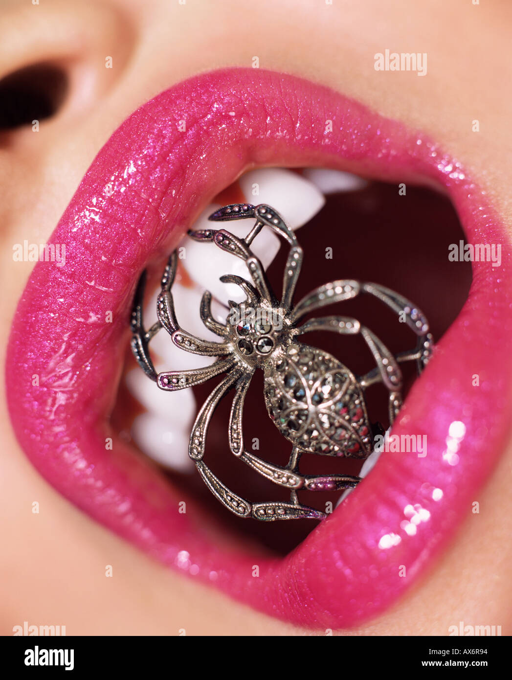 Jewel spider hi-res stock photography and images - Alamy