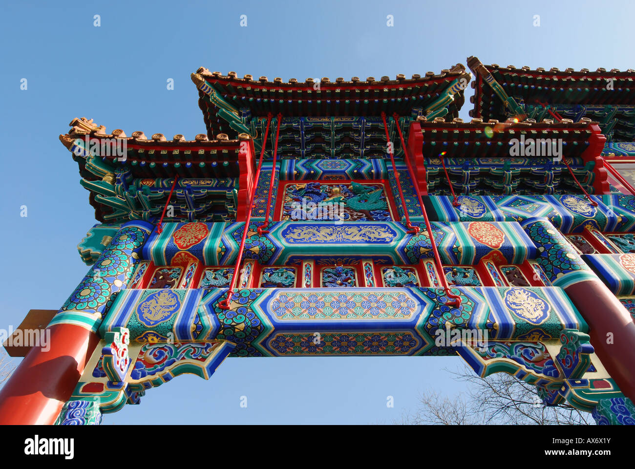 Paifang torii hi-res stock photography and images - Alamy