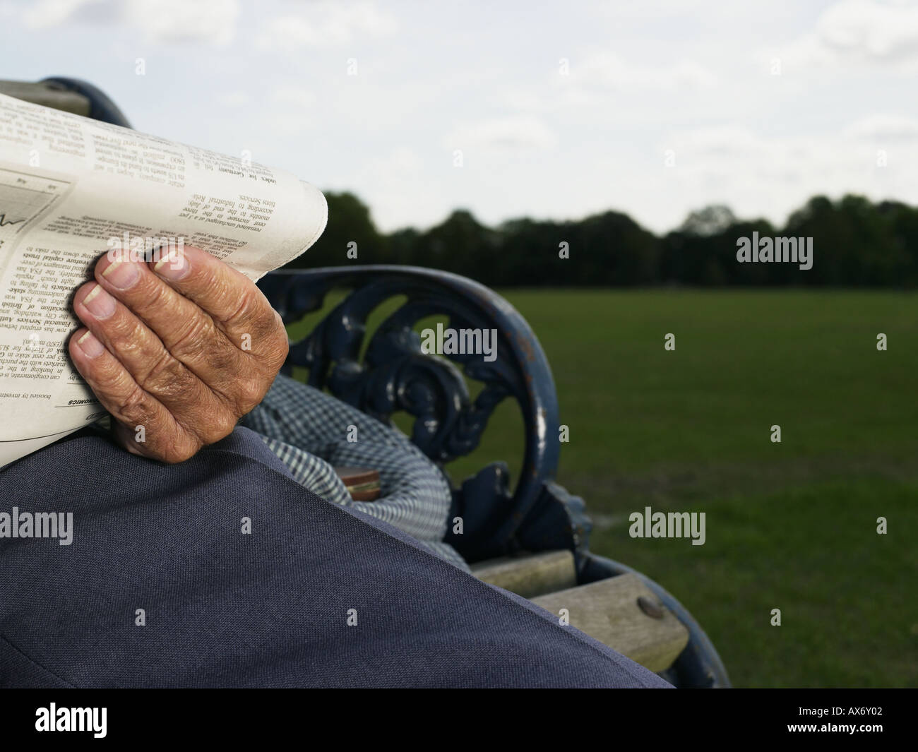 Old Man Reading Newspaper Stock Photos & Old Man Reading Newspaper ...