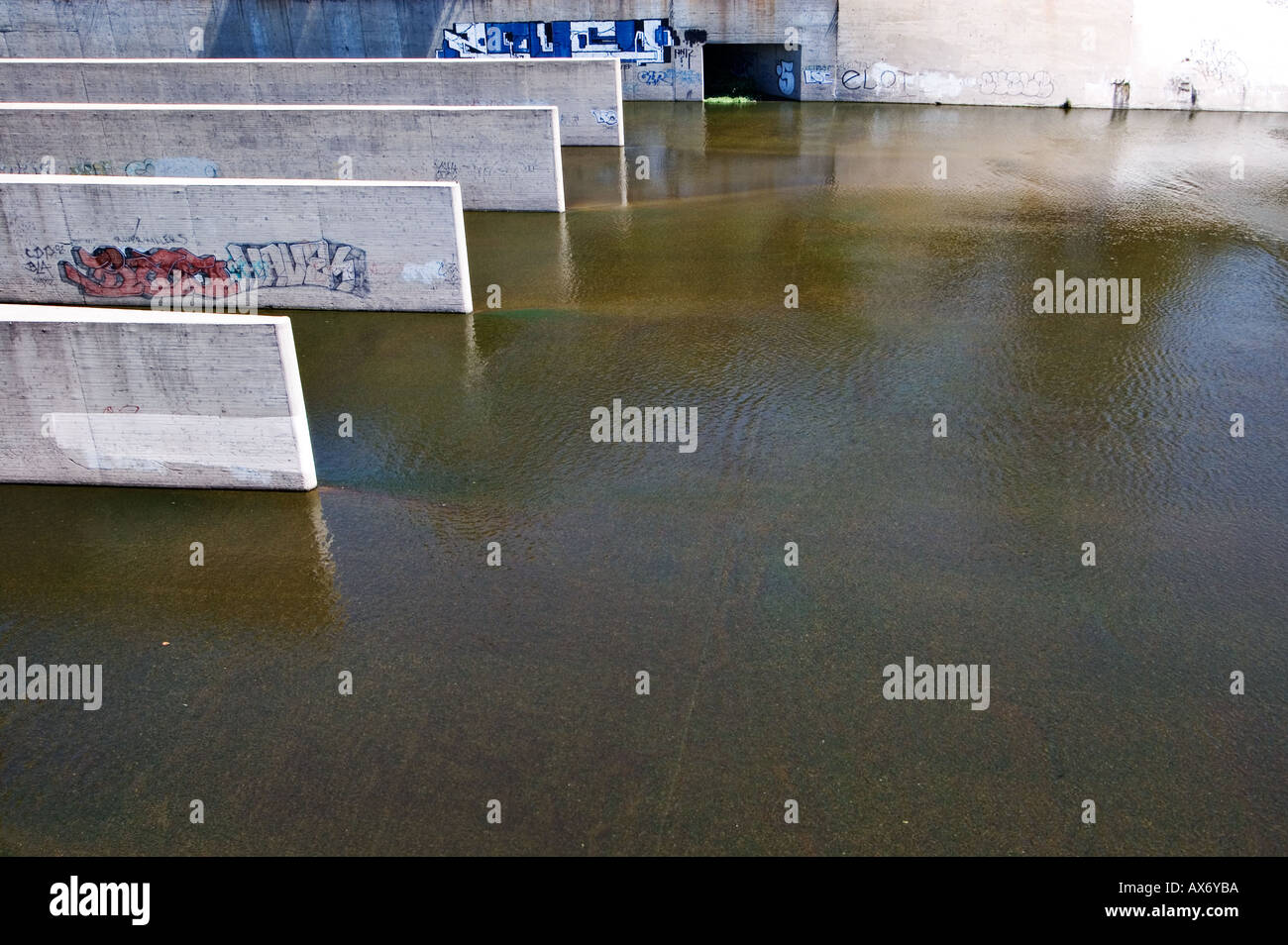 Los angeles river channel hi-res stock photography and images - Alamy