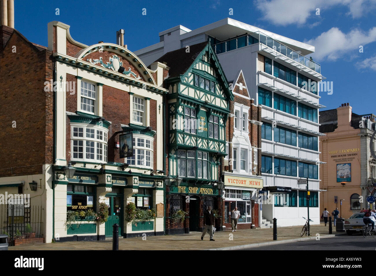 Modern era buildings hi-res stock photography and images - Alamy