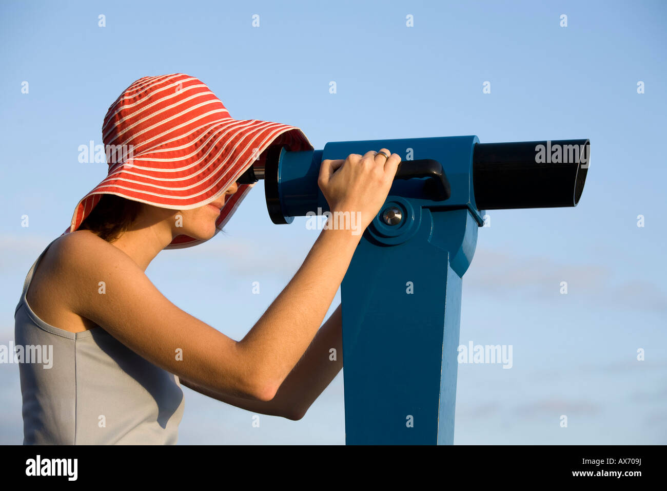 Human telescopes hi-res stock photography and images - Alamy
