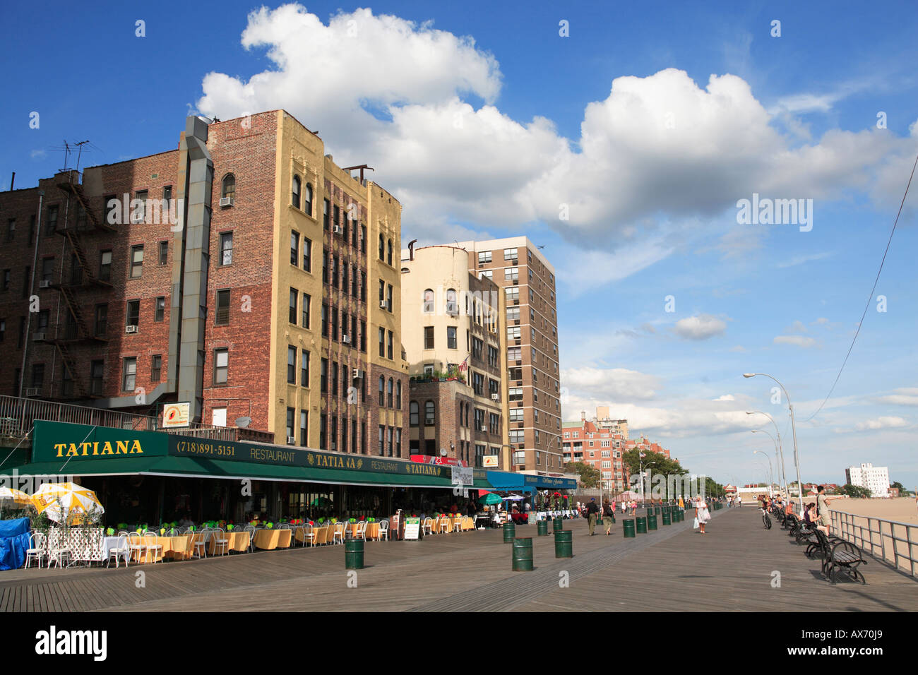 Brighton Beach Boardwalk Russian Restaurants And Cafes Brooklyn New