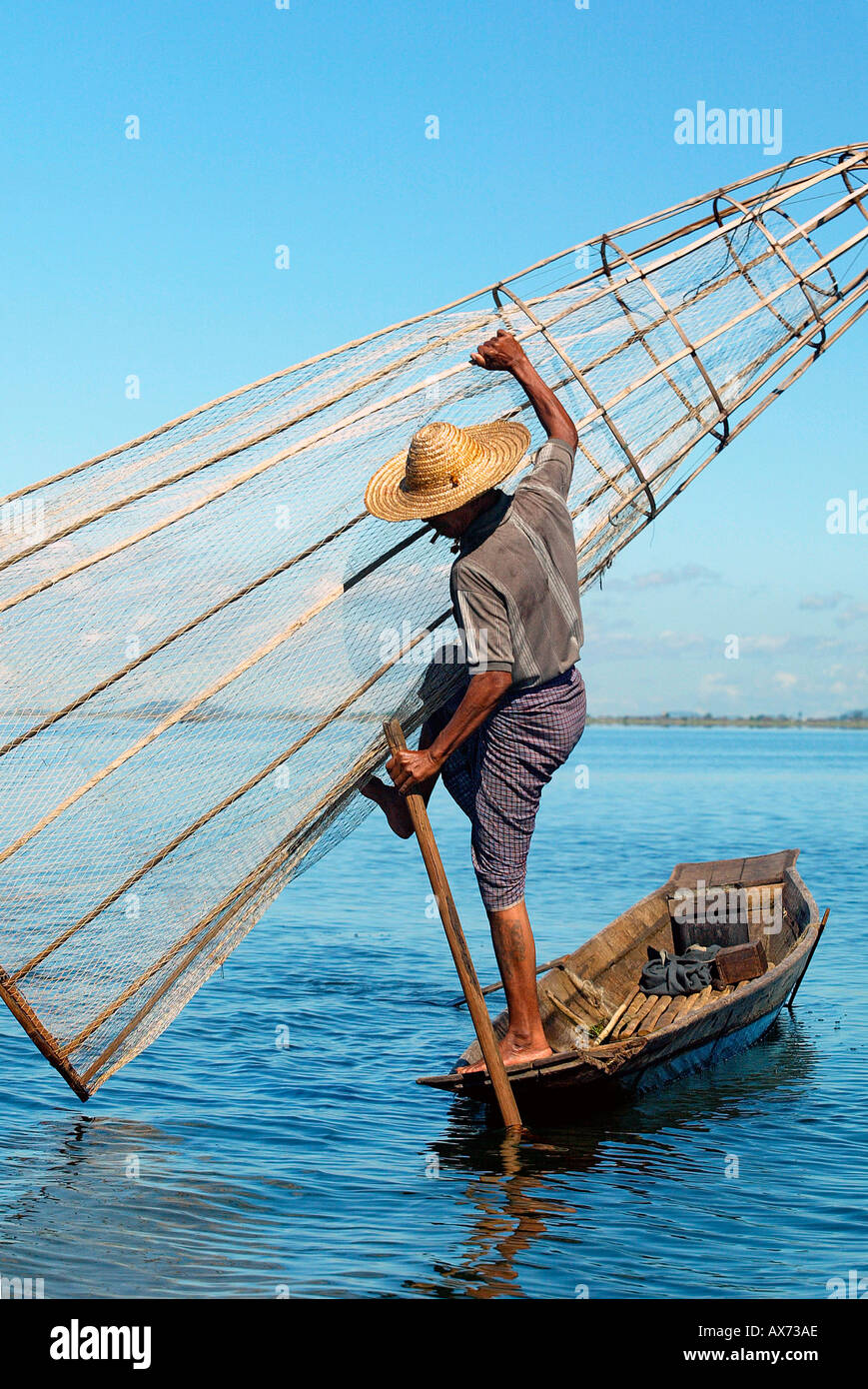 Man fishing at Inle Lake in Shan state Burma Myanmar Stock Photo - Alamy
