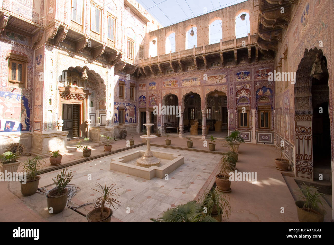 courtyard of haveli in Fatehpur in Shekawati Stock Photo - Alamy