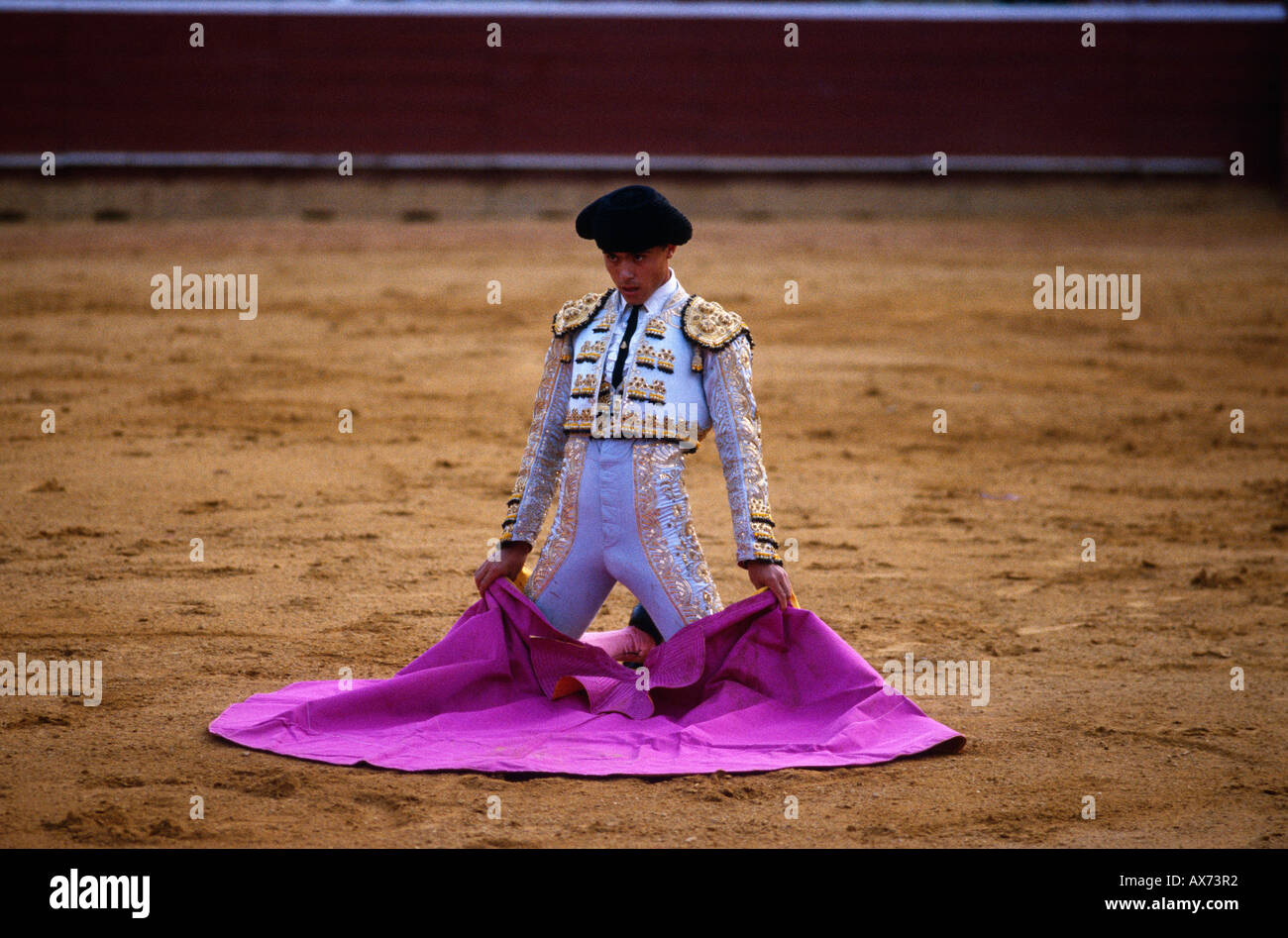 Bullfighter cape pink hi-res stock photography and images - Alamy
