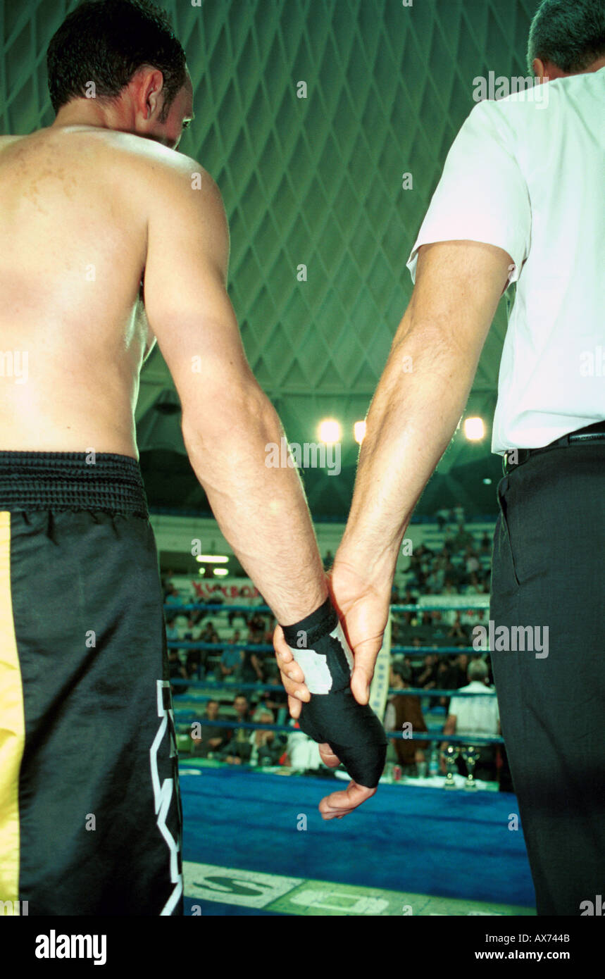 Decision duel hi-res stock photography and images - Alamy