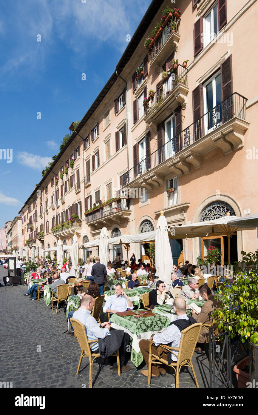 Sidewalk restaurant, Piazza Navona, Historic Centre, Rome, Italy Stock ...