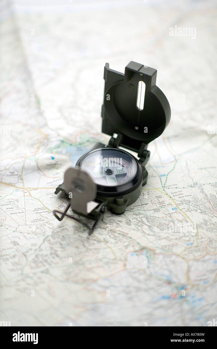 COMPASS AND MAP Stock Photo - Alamy