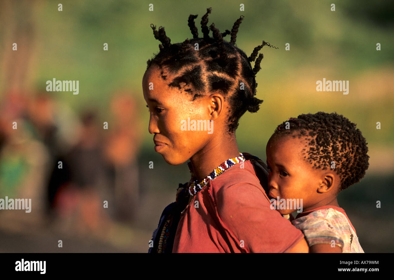 San Bushman Woman and Child Otjozondjupa Region Namibia Africa Stock ...