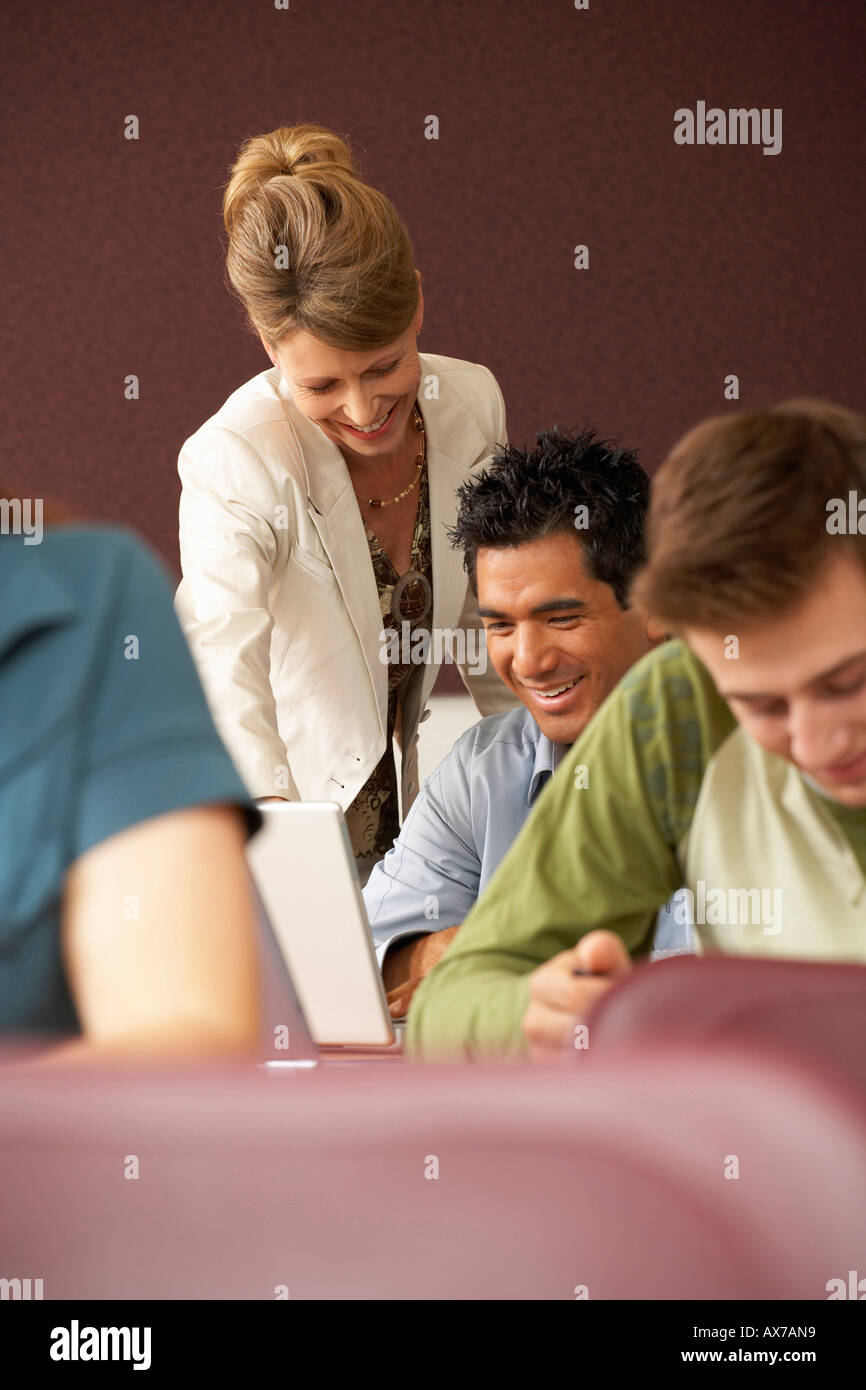 Black women lecture hall hi-res stock photography and images - Alamy