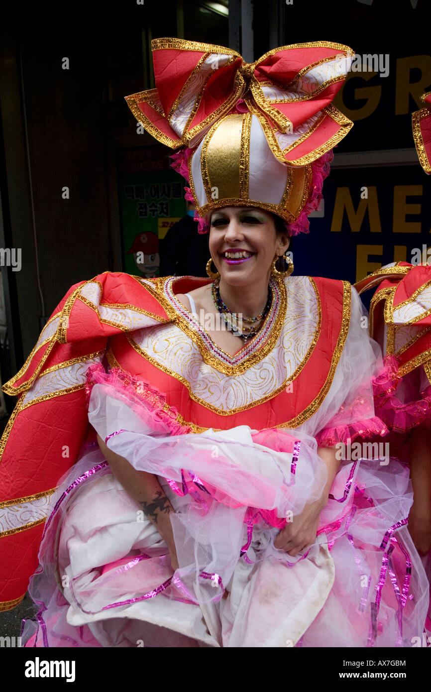 Costumed dancer at the New York City Dance Parade Stock Photo - Alamy