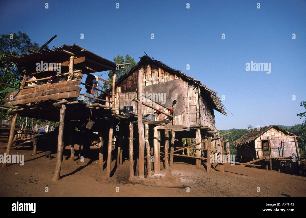 Traditional thatched roof stilt house hi-res stock photography and ...