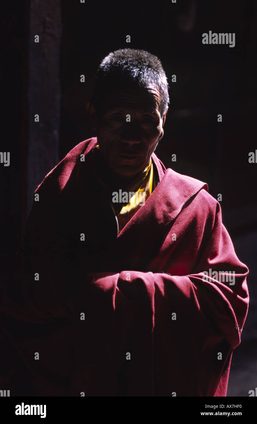 Back of monk hi-res stock photography and images - Alamy