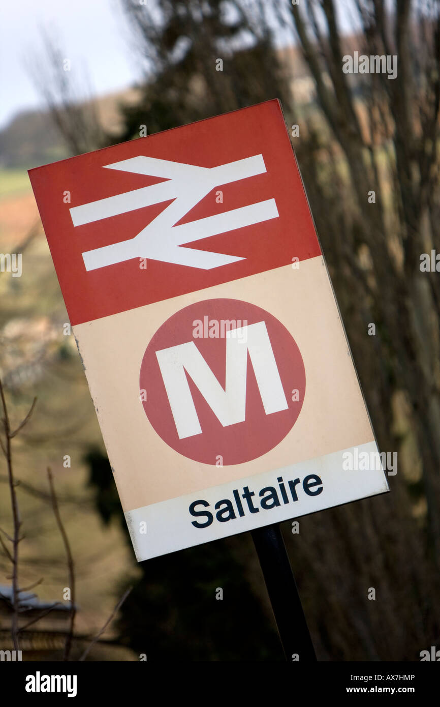 Saltaire Railway station , a UNESCO world heritage Village Stock Photo ...