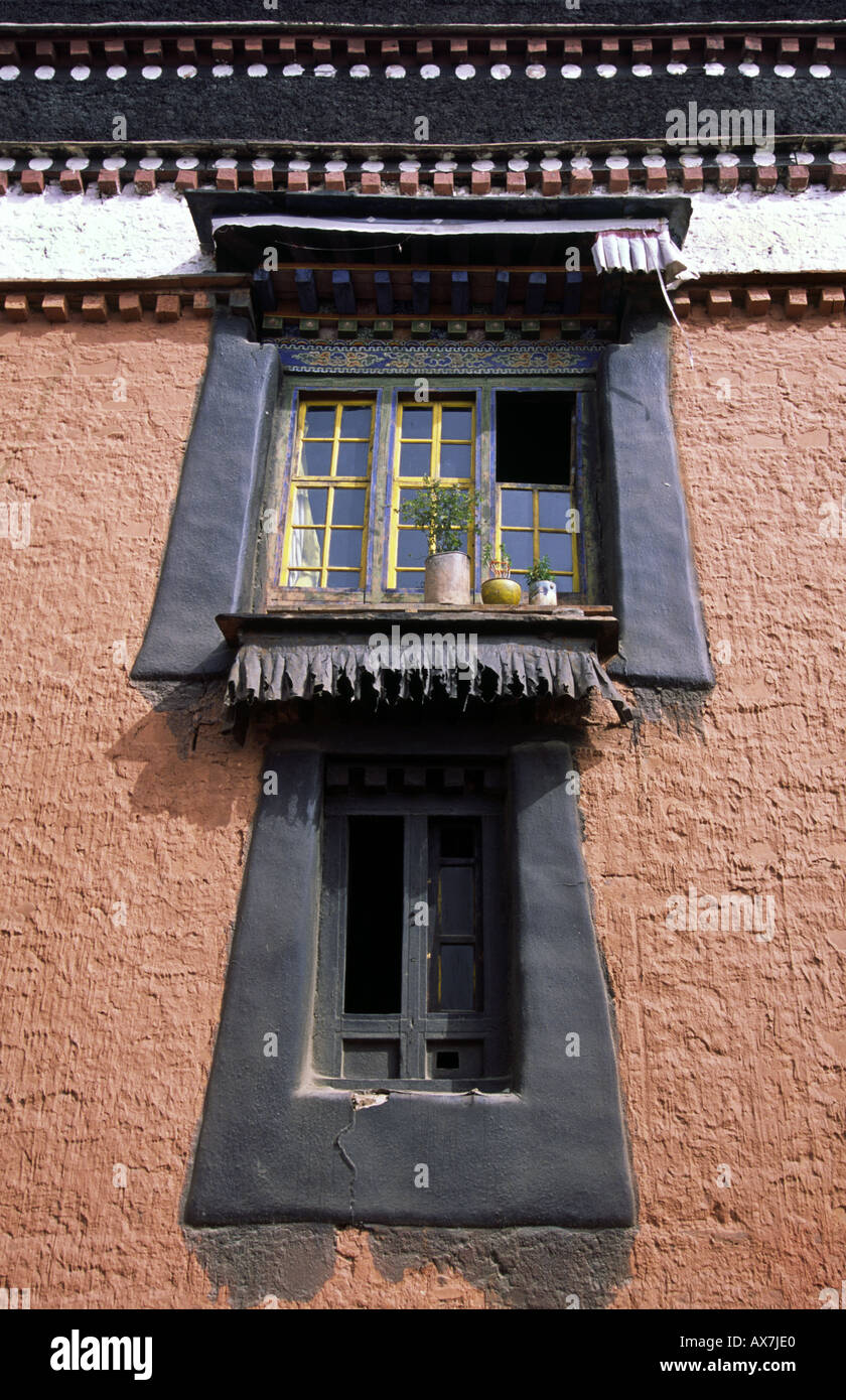 A decorated Tibetan window frame from Litang-styles vary in different ...