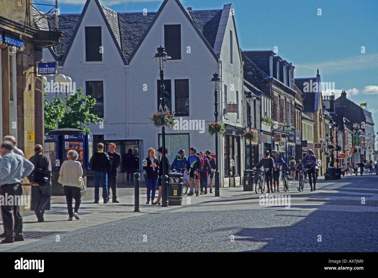Fort william high street hi-res stock photography and images - Alamy