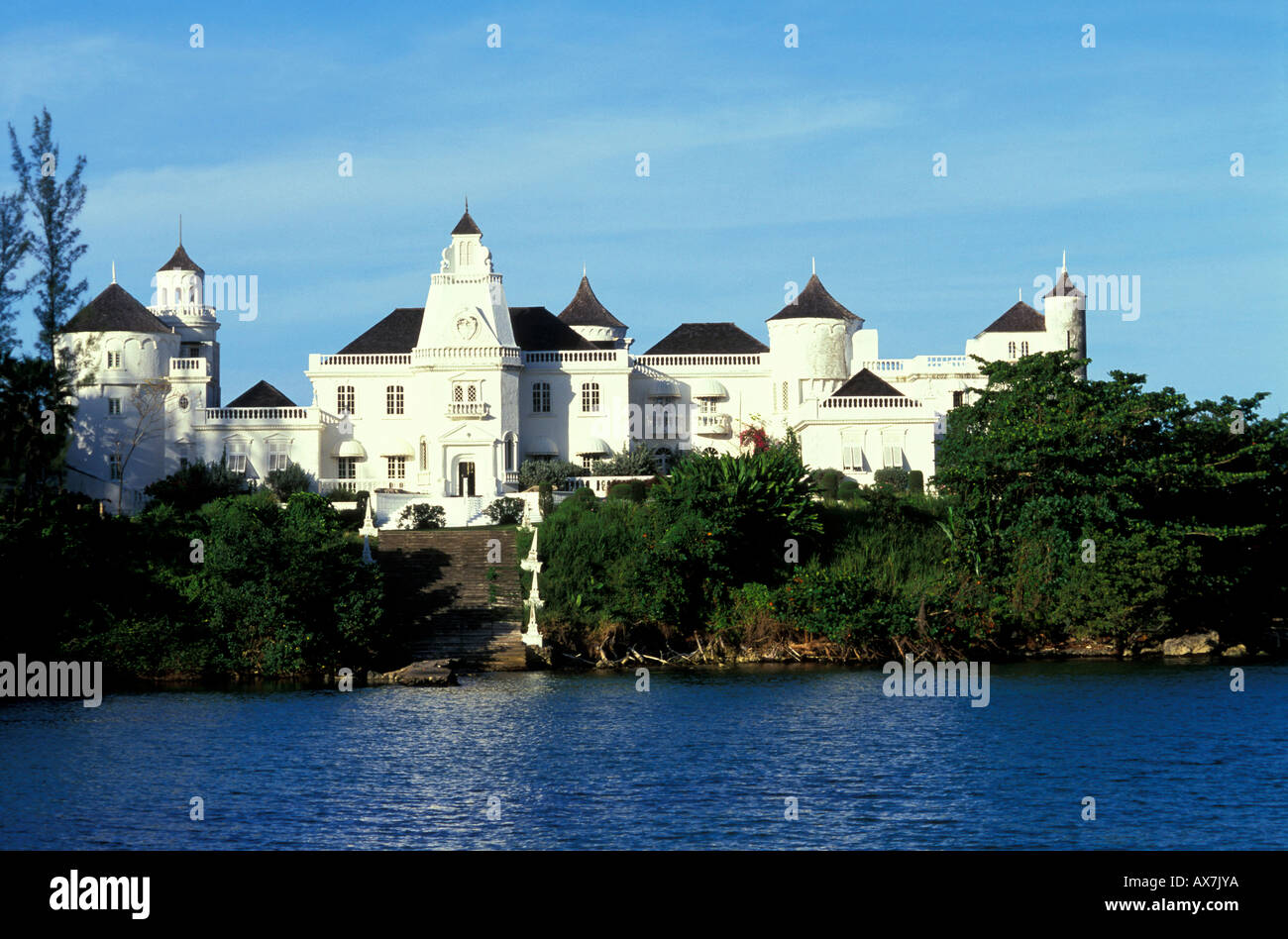 Trident castle hi-res stock photography and images - Alamy