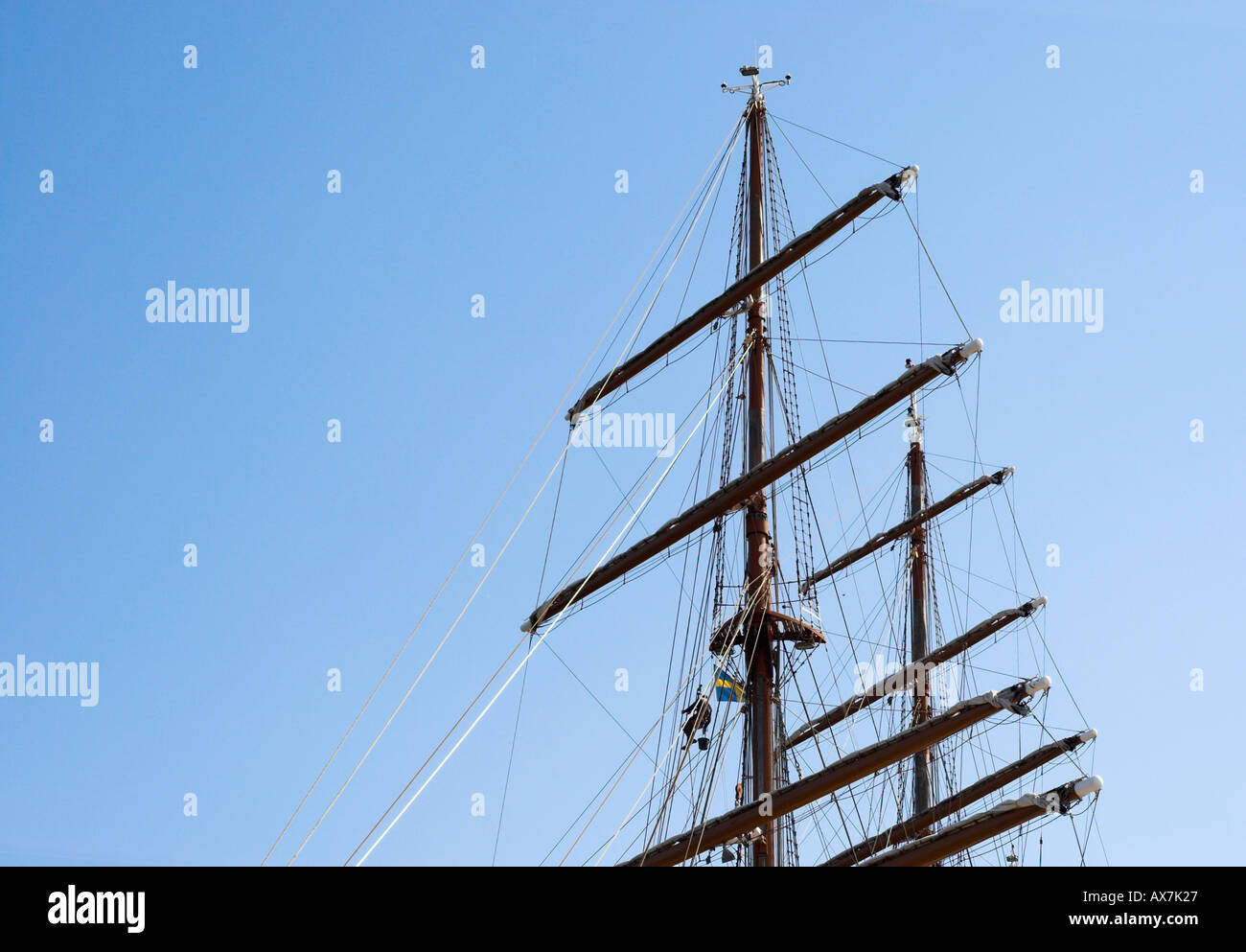 Sailship mast rig Stock Photo - Alamy