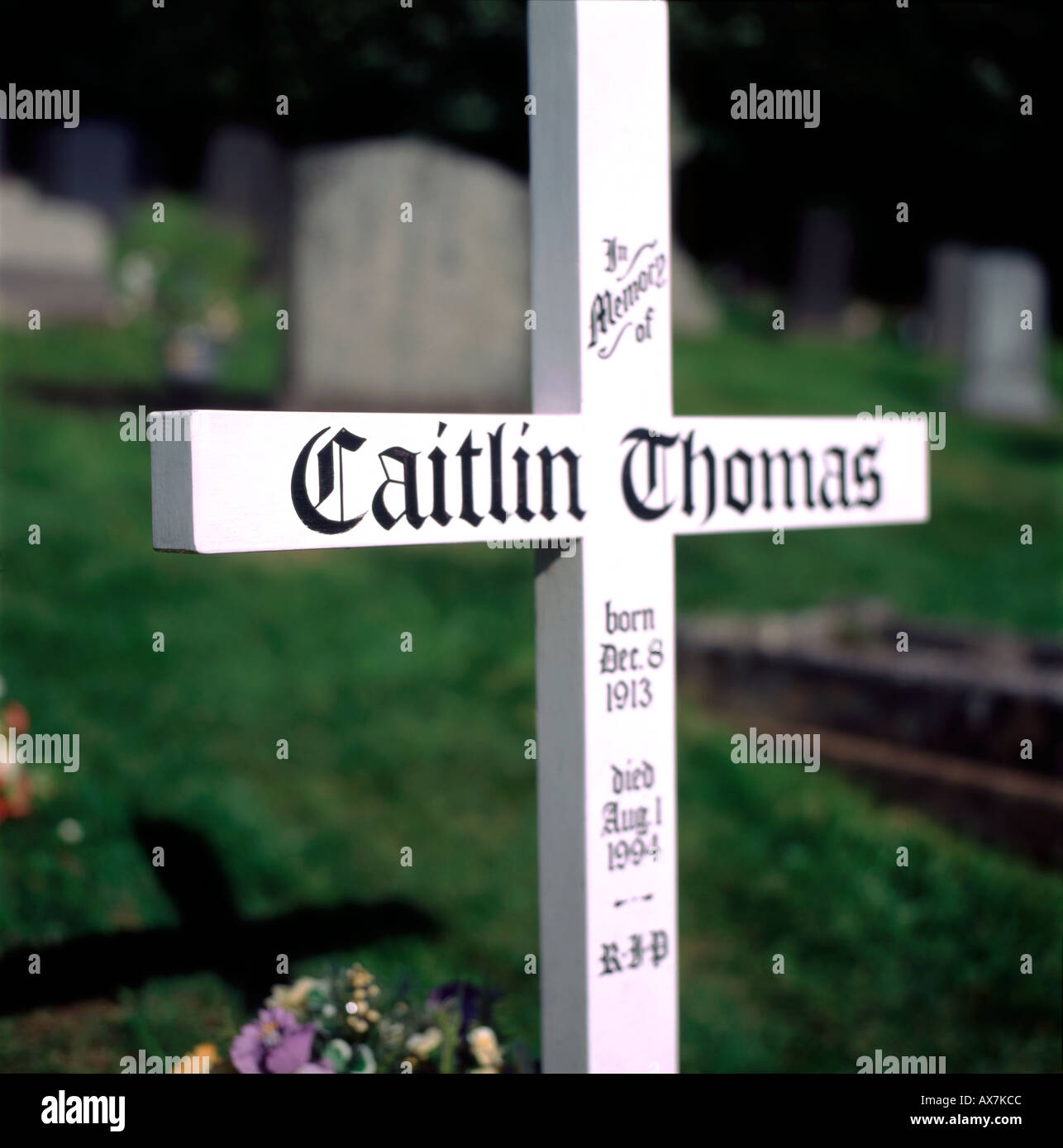 Caitlin thomas grave High Resolution Stock Photography and Images - Alamy