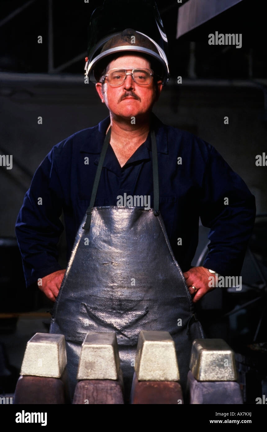 Smelter Worker with more than two million US dollars worth of gold bars ...