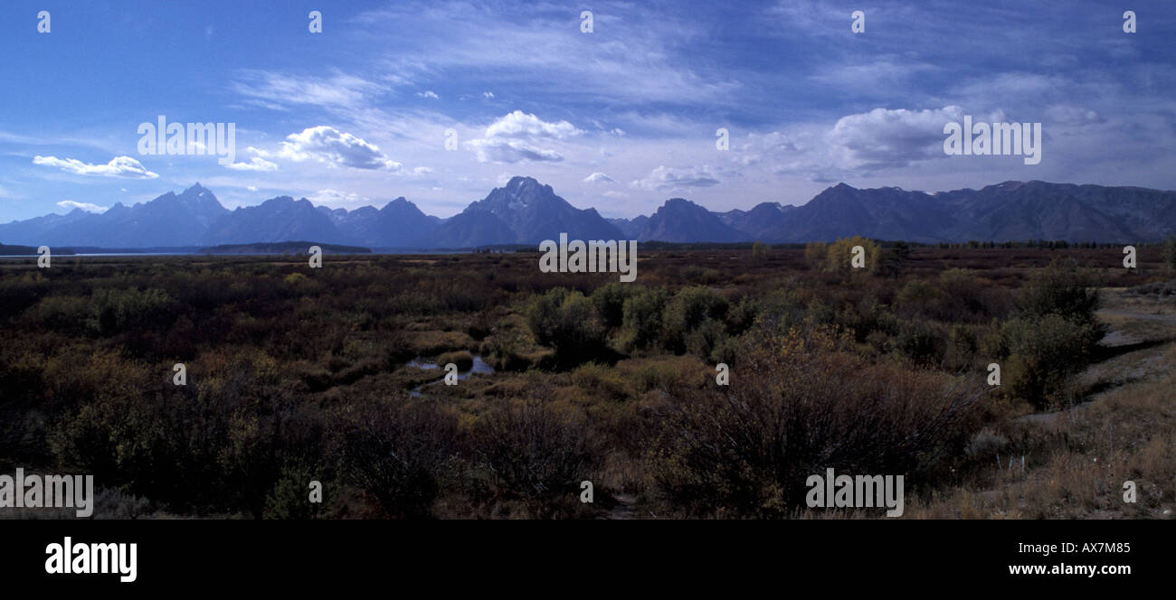 Sundrenched mountains hi-res stock photography and images - Alamy
