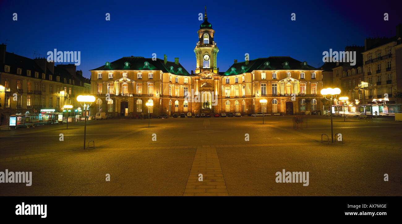 Rennes town hall hi-res stock photography and images - Alamy