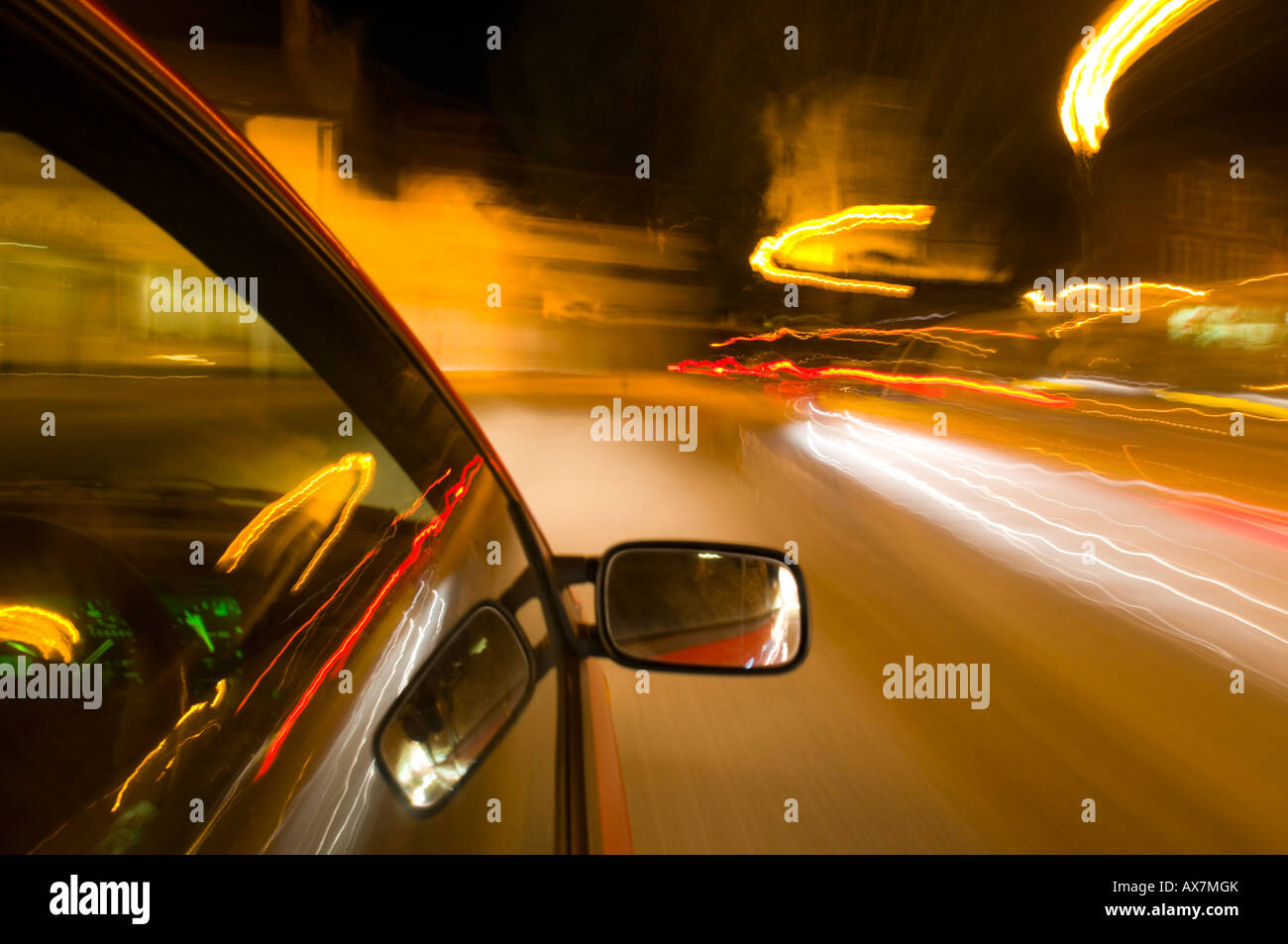 Slow speed photography hi-res stock photography and images - Alamy