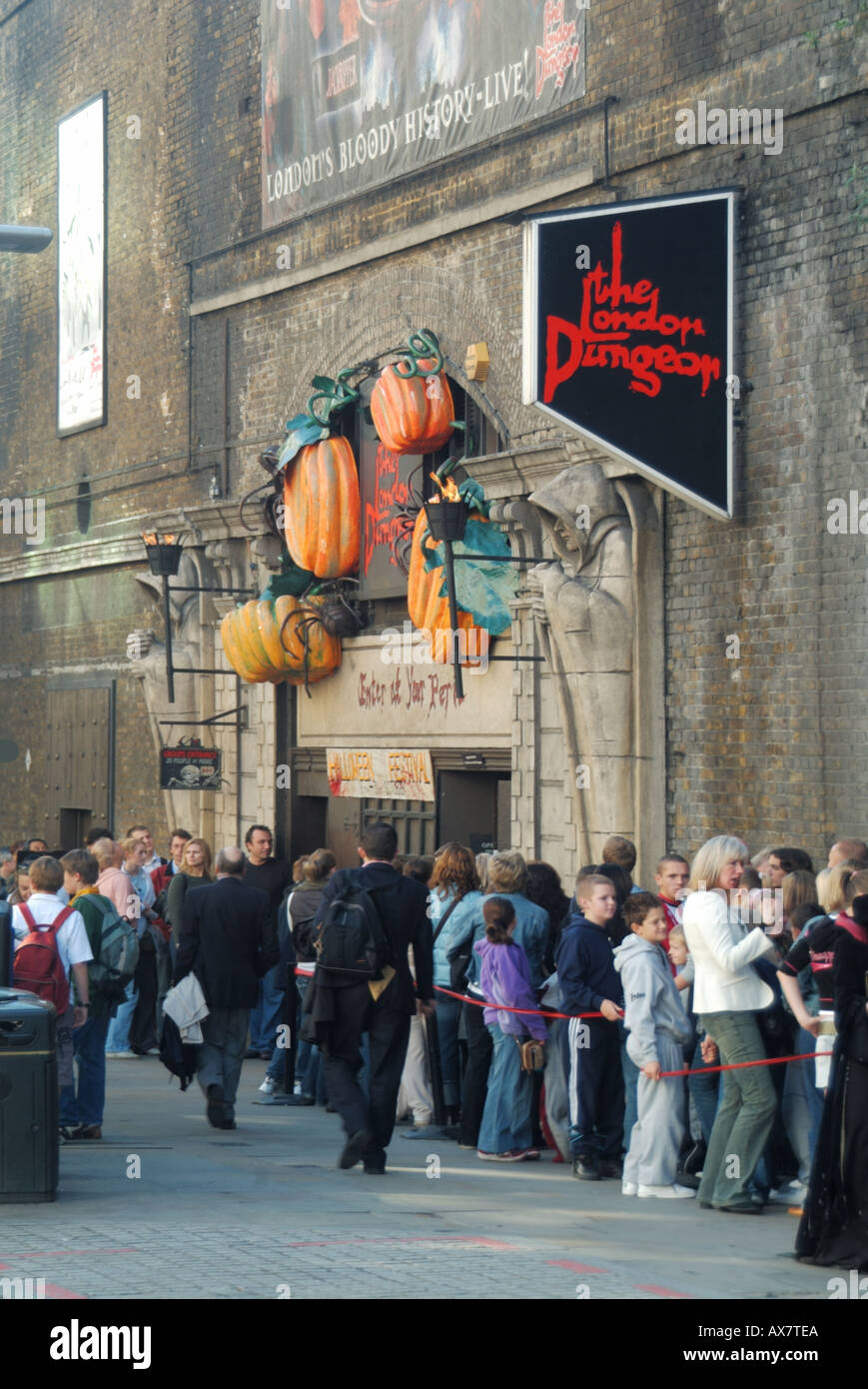 The London Dungeon entrance at Stock Photo - Alamy