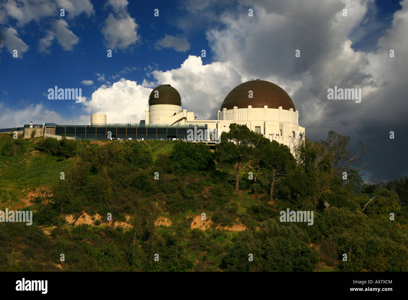 Dramatic storm clouds above Griffith Observatory in Los Angeles ...
