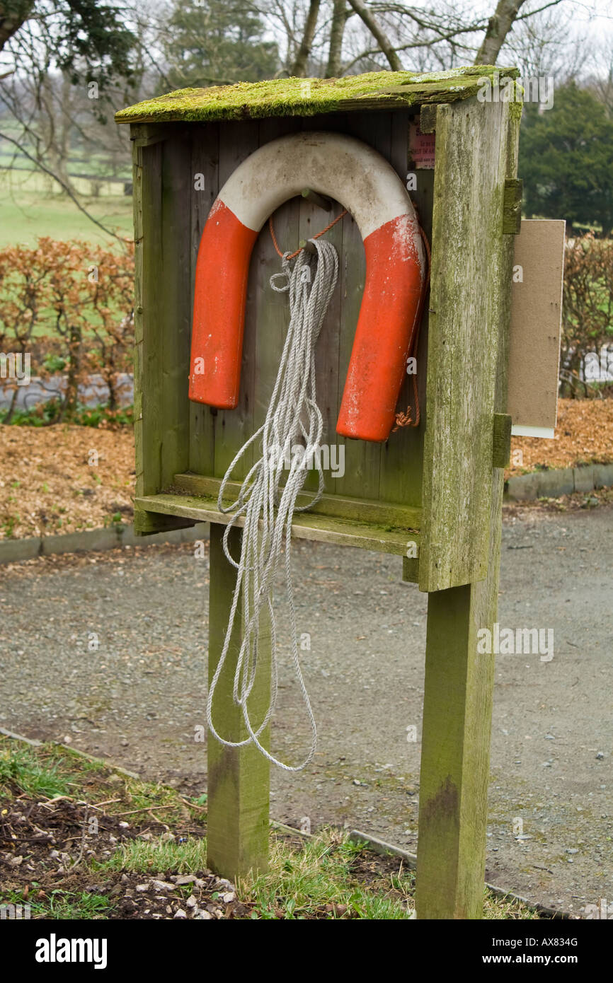 Old life preserver hi-res stock photography and images - Alamy