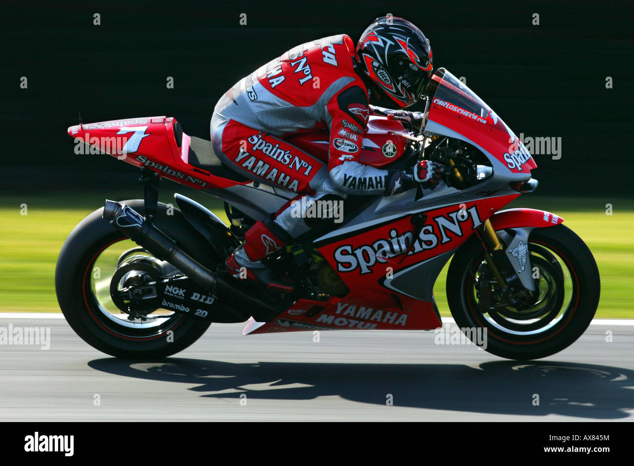 Carlos Checa (SP),Yamaha 500, France motorcycle GP 500, Le Mans. 2004 ...