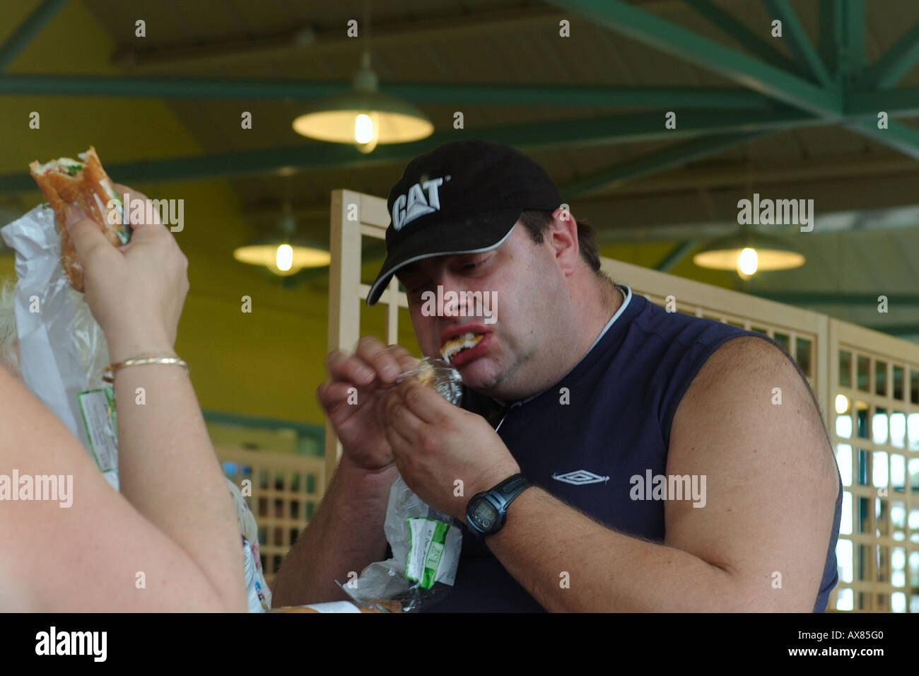 Man eating lunch Stock Photo - Alamy