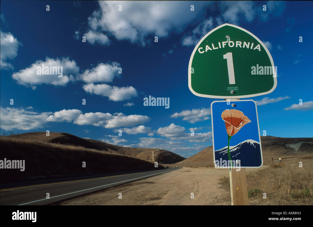 California highway 1 sign hi-res stock photography and images - Alamy