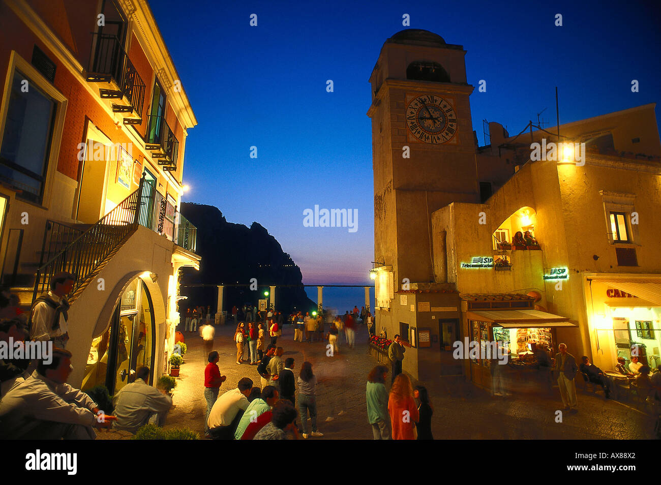 People on the main square in the evening, Piazetta Umberto I, Capri ...