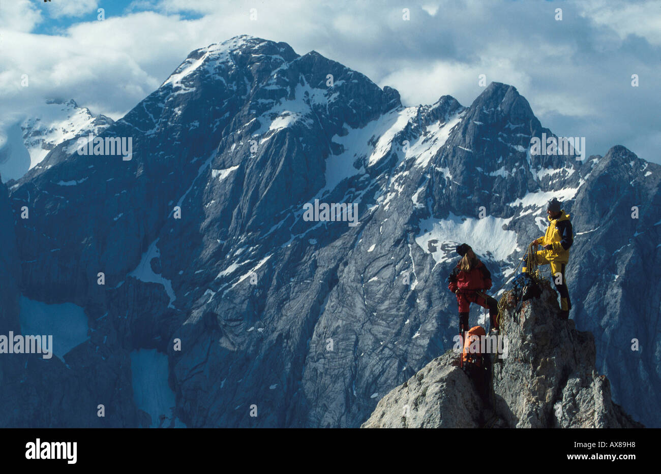 Bergsteigen hi-res stock photography and images - Alamy
