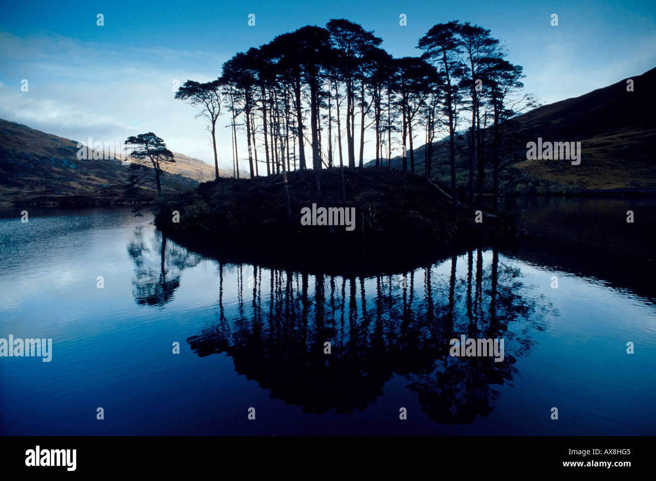 Loch eilt hi-res stock photography and images - Alamy