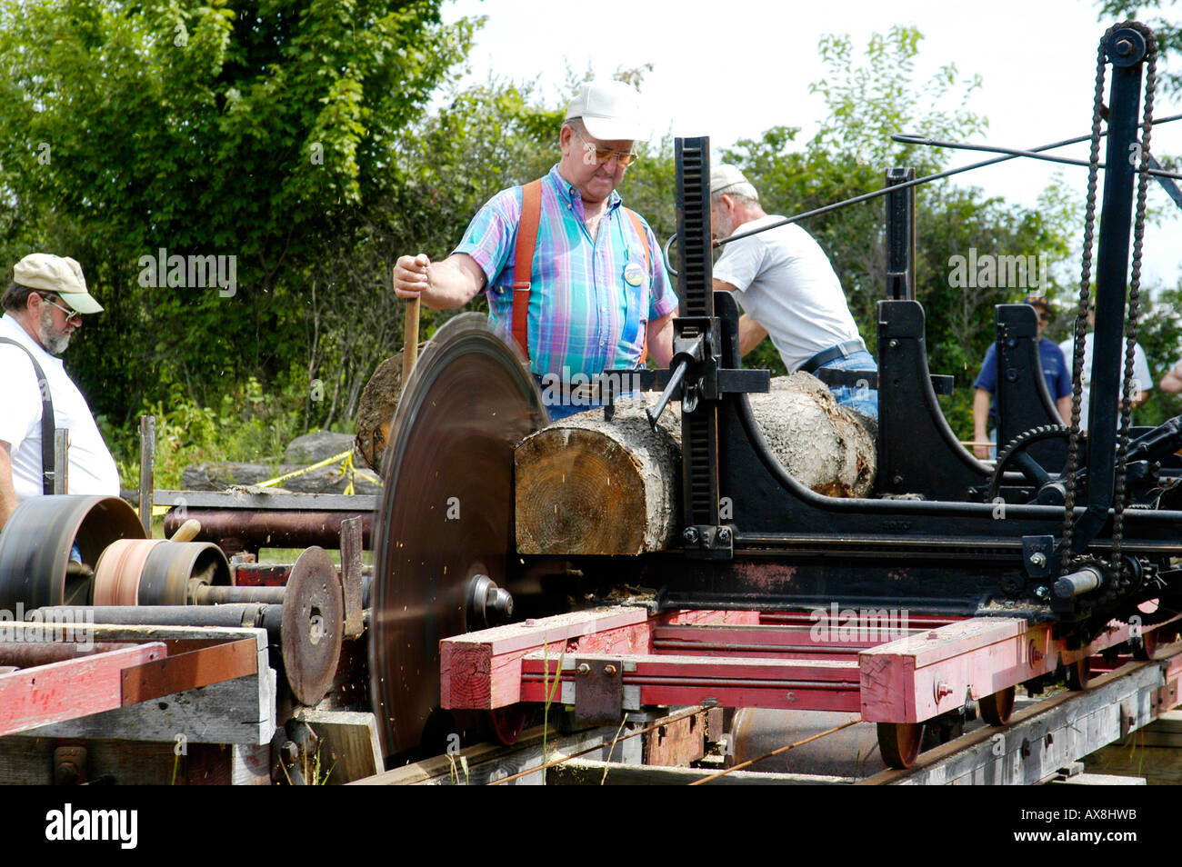 Demonstration steam powered log cutting hi-res stock photography and ...