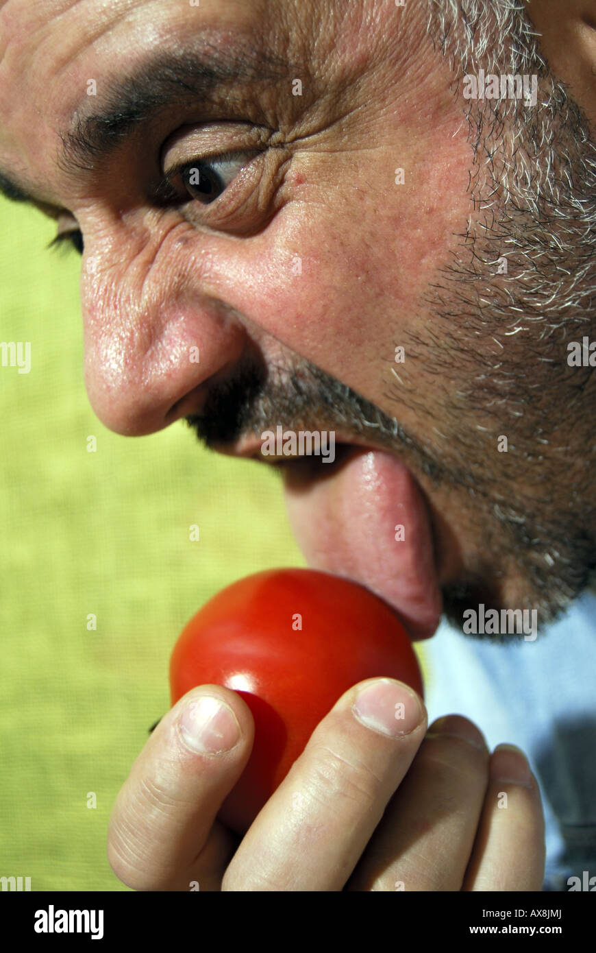 Hungry ones hi-res stock photography and images - Alamy