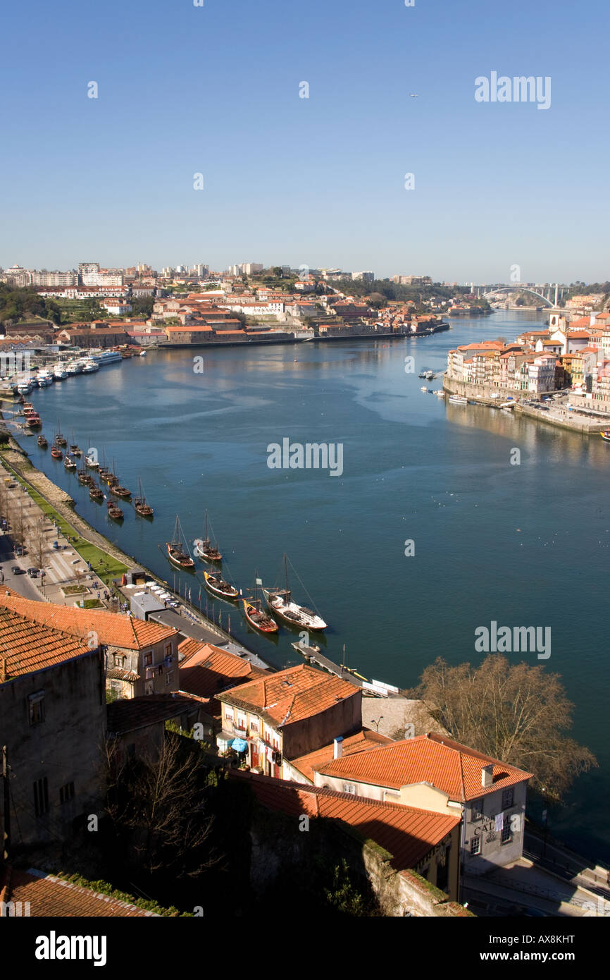 Port barges hi-res stock photography and images - Alamy