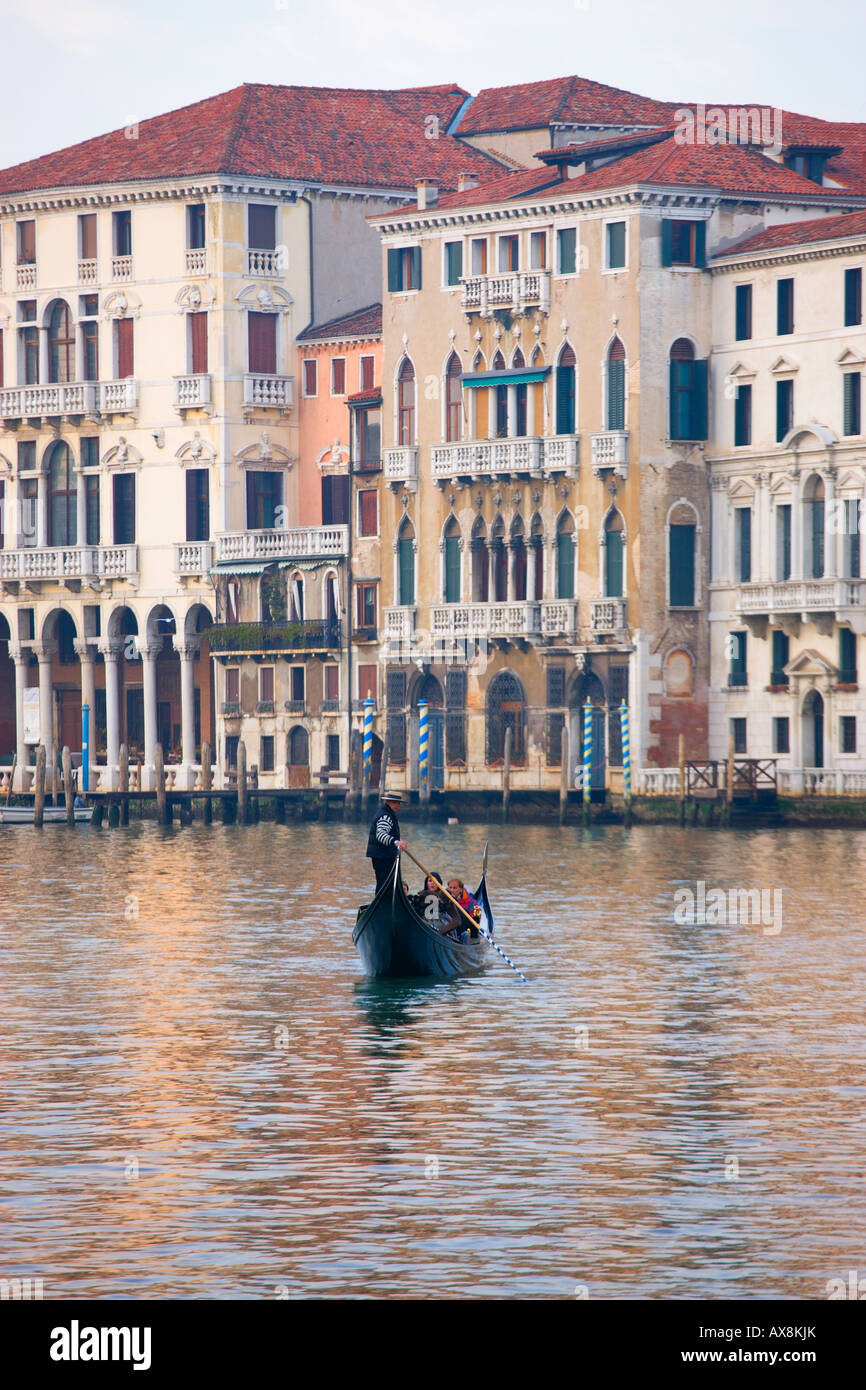 Facade building on grand canal hi-res stock photography and images - Alamy