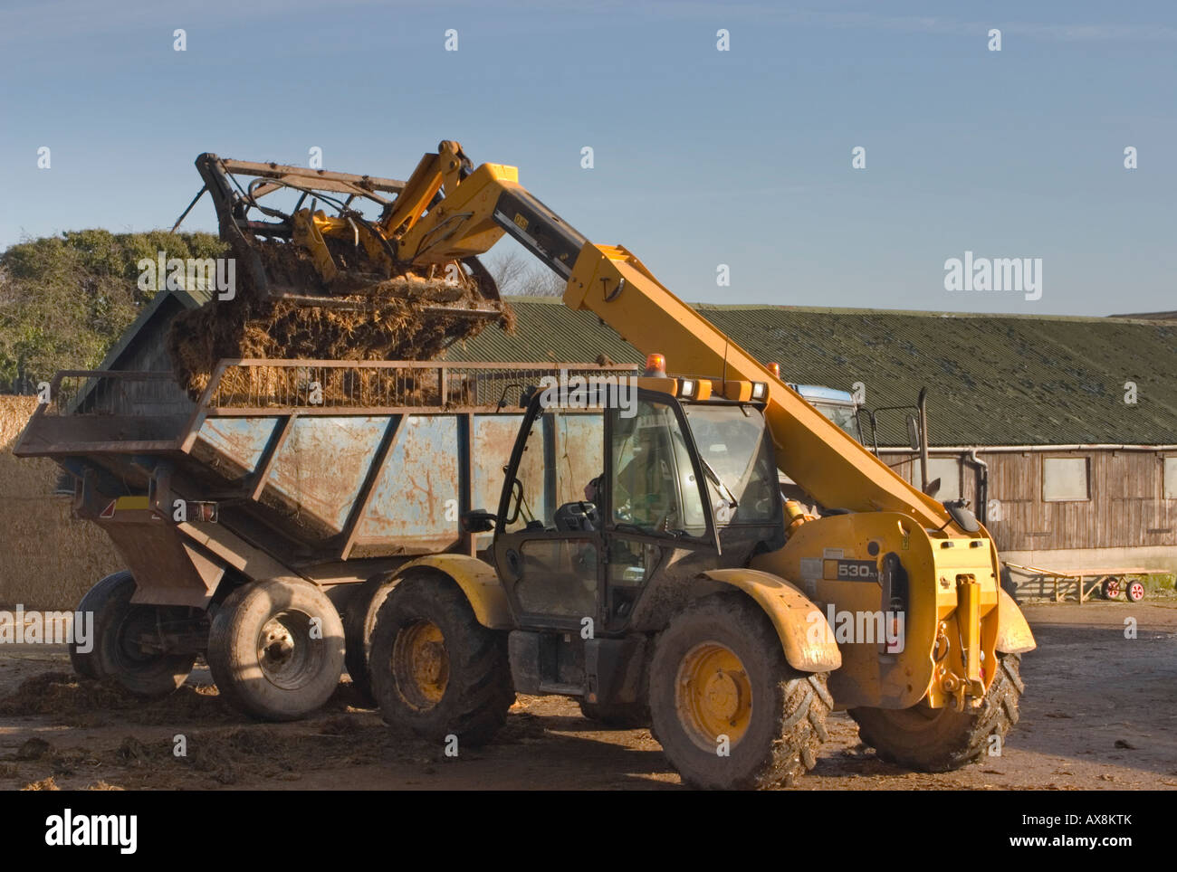 Muck loader hi-res stock photography and images - Alamy