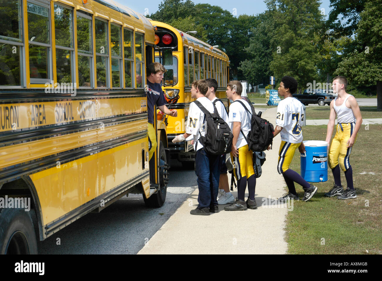 School bus yellow carrying hi-res stock photography and images - Alamy