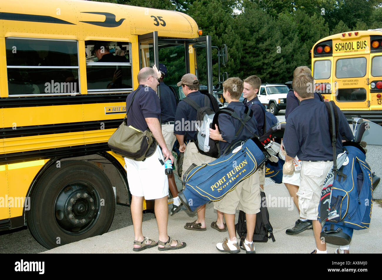 School Busses High Resolution Stock Photography and Images - Alamy
